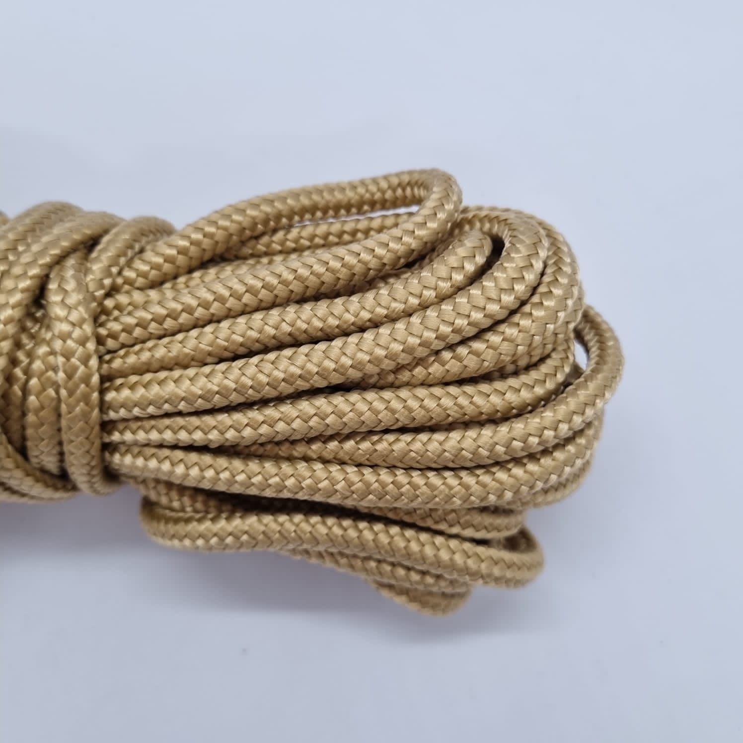 Corda Náutica de Polipropileno 6mm Por Metro – Cor: Bege – Joay Cordas